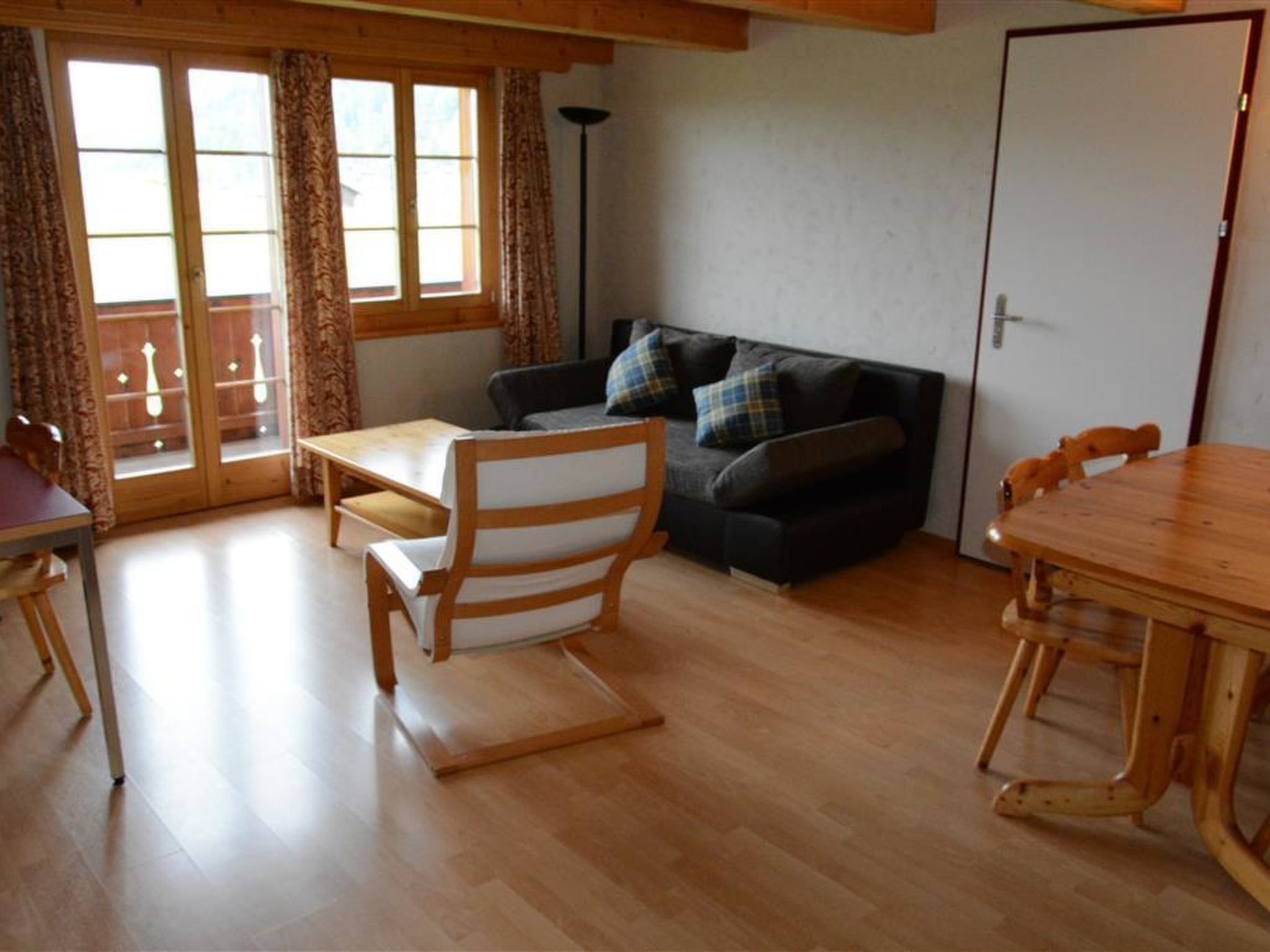 Henry (2. Stock) Appartement/fewo, Dusche Oder Bad, Wc 12-bettwohnung By Interhome - Charmey