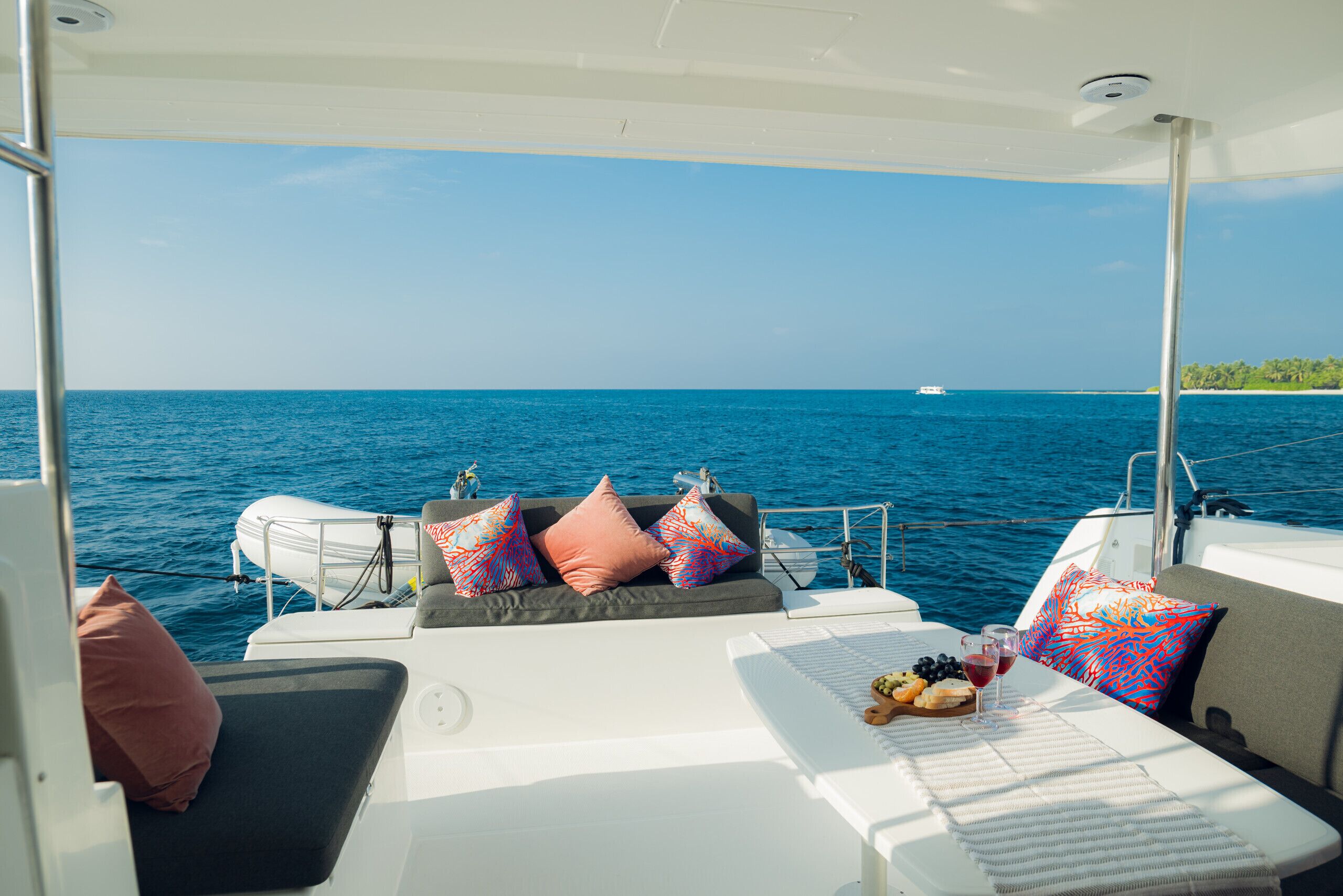 Malé Marvel: Sun-kissed Sailing Experience In The Maldivian Atoll - Maldives