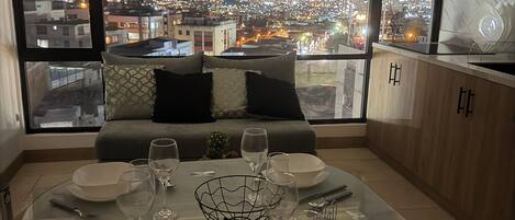 Quarto Duplo Comfort, Vista para a cidade | Interior