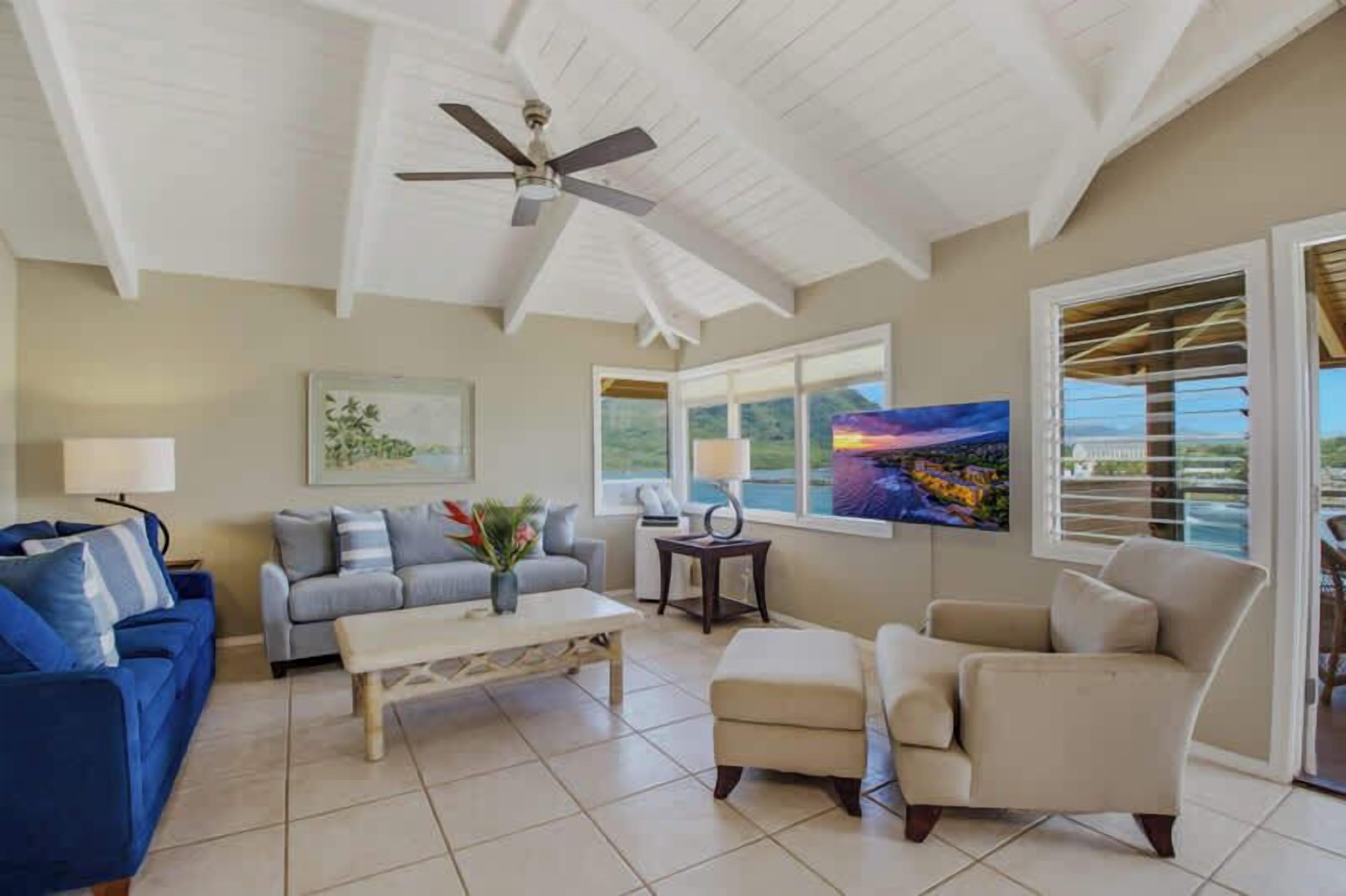 Stunning Kauai Cliffside Estate Over Kalapaki Bay - Lihue, HI