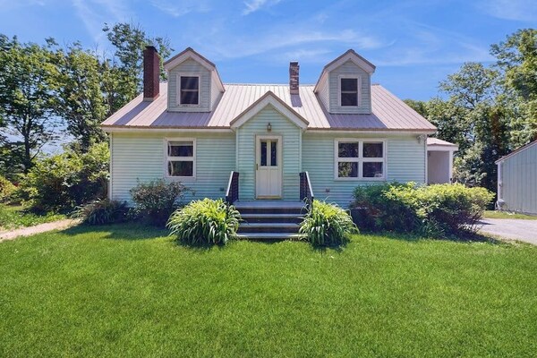 Dog-friendly, Bay View Home With Wifi & Laundry - Close To Baxter State Forest - Brunswick, ME