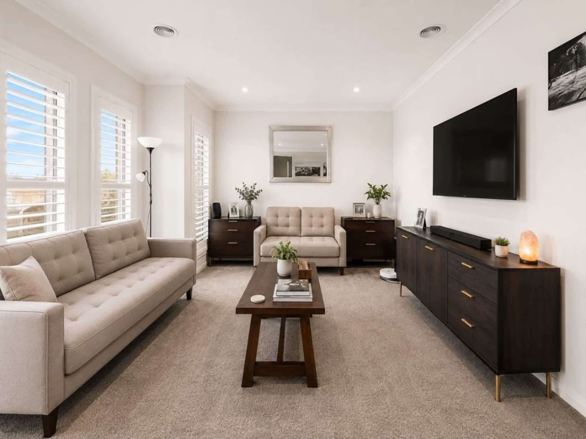 Spacious 4-bedroom Family Home In Manor Lakes - Little River, Australia