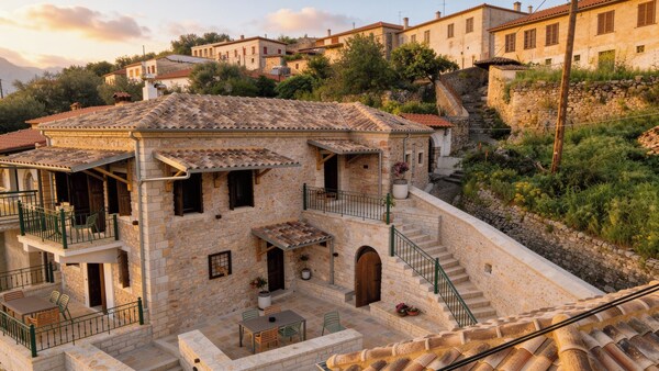 Valaes Guest House - Greece