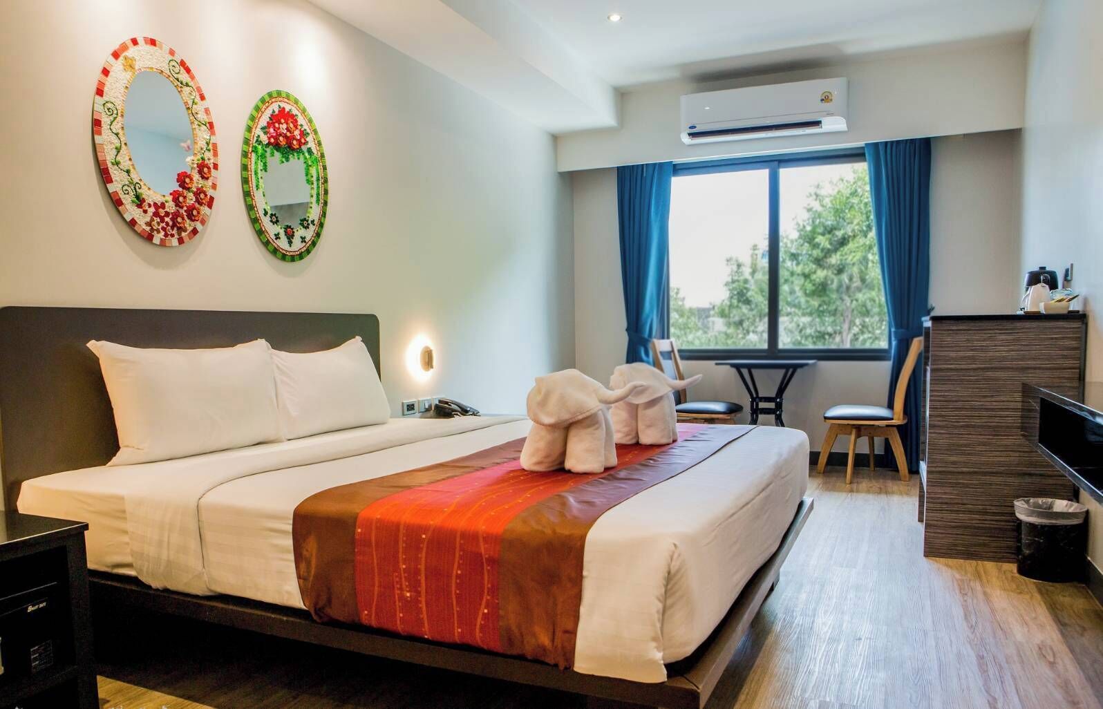 Quarto Standard, 1 cama king-size, Vista para a cidade | Vista do quarto