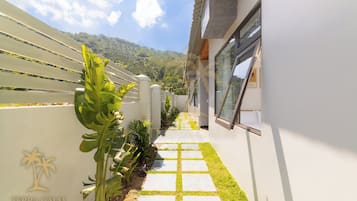 Villa, 6 quartos, piscina privativa, vista para a montanha | Terrenos do alojamento