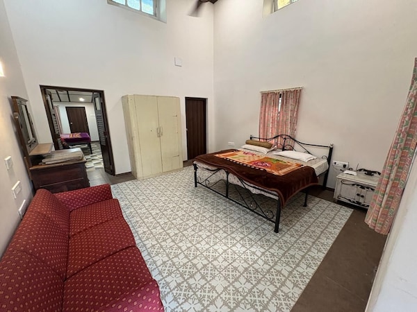 Zenith Holiday Home - Mahabaleshwar