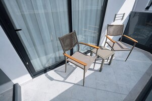 Family Suite with Side Sea View