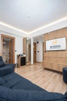 Family Suite with Side Sea View