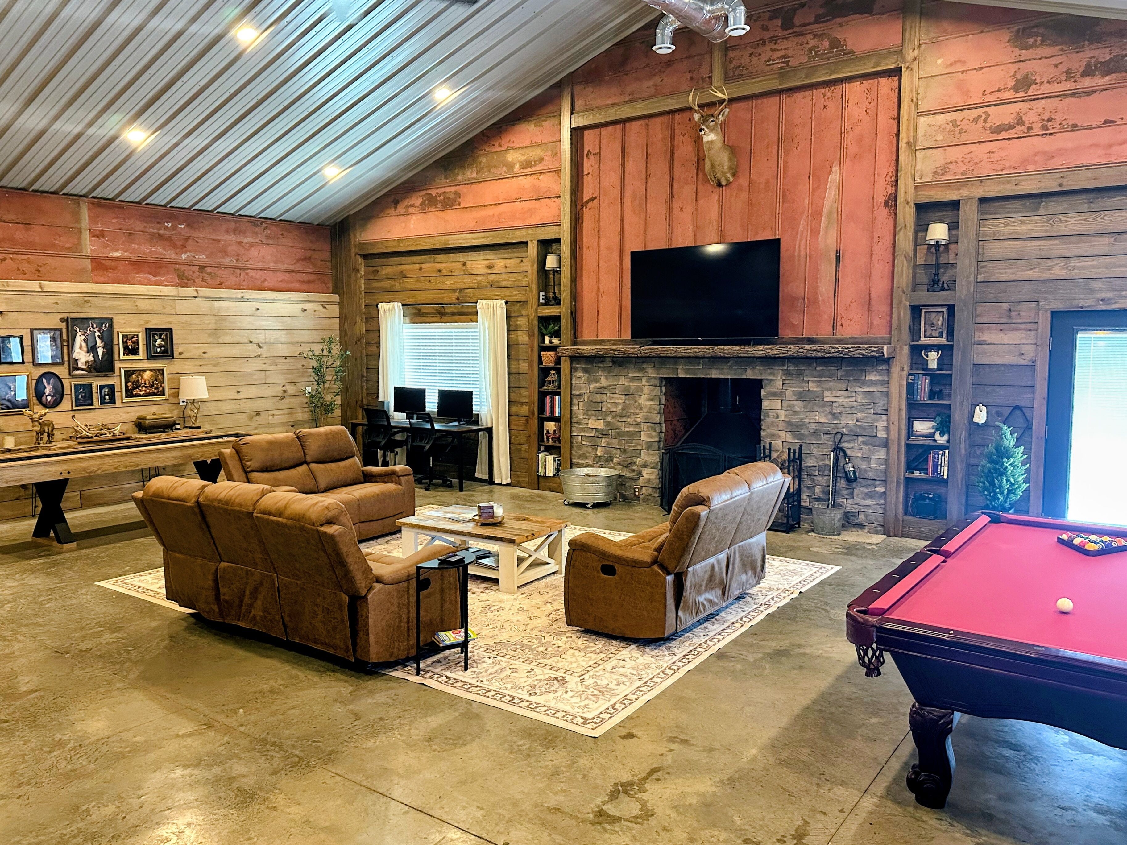 Barndominium Near Mt. Magazine & Lake Access - Mount Magazine State Park, Paris