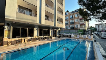 Piscina exterior