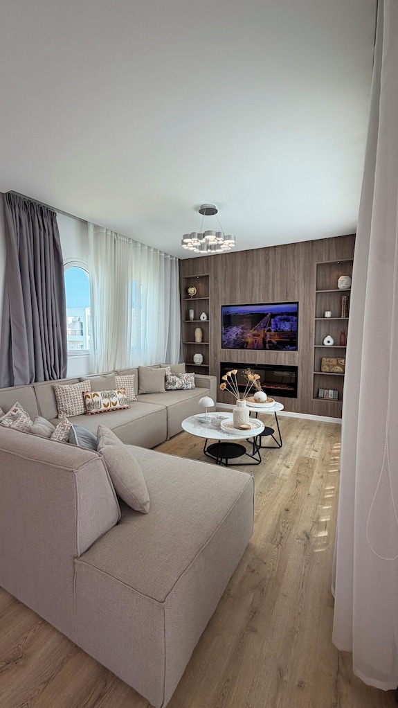 Lujoso Apartamento Nuevo Con 3 Piscinas, Parking Y Terraza - Tetouan