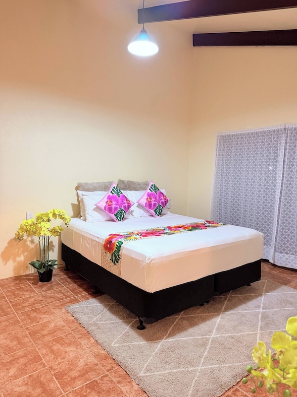 Mountain Views, 3br Family Home, Near Muri Beach - Rarotonga