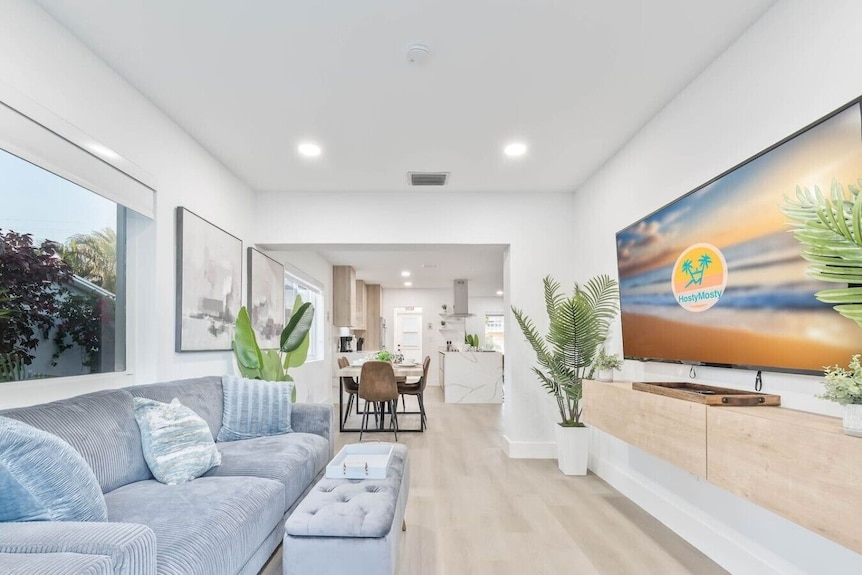 Casa Sunset Waterfront Stay - Wilton Manors, FL