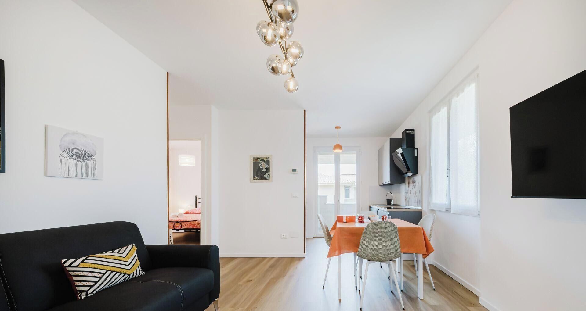Red Maple - Immobiliare Azzurra - Bardolino
