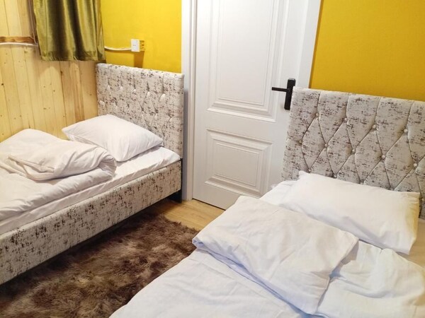 Baku Express Hostel - 바쿠