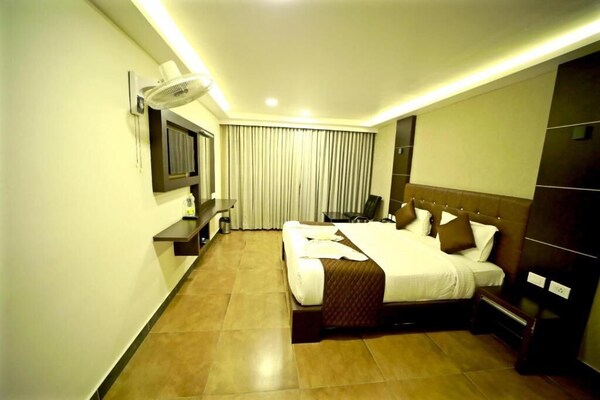 Hotel Ruby Palace - Tiruchirappalli