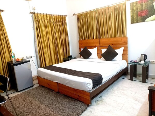 Quarto luxo, vista para a colina | Wi-Fi de cortesia