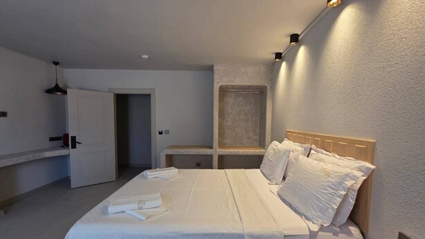 Quarto Duplo Comfort | Ferro/tábua de engomar, Wi-fi grátis 