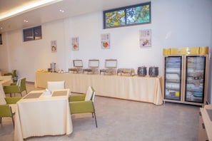 Buffet de pequeno-almoço