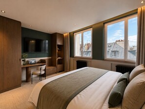 Quarto luxo, vista para a cidade