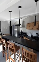 Vila | Cozinha privada | Mesas de jantar