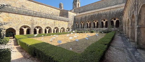 Quarto casal, acessível para pessoas com deficiência física | Área da propriedade