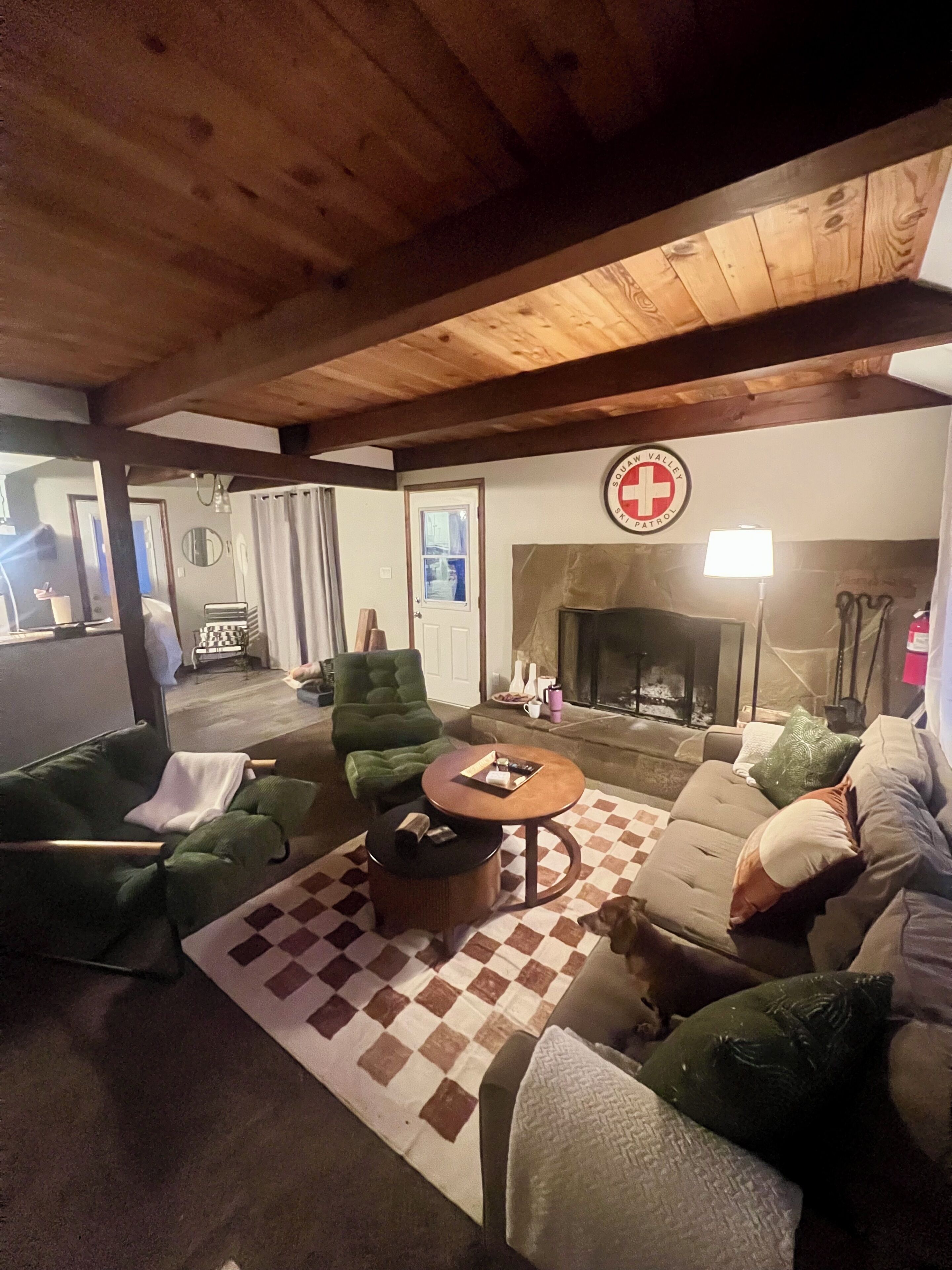 Your Cozy Tahoe Getaway Near Beaches, Dining & Truckee - Truckee, CA