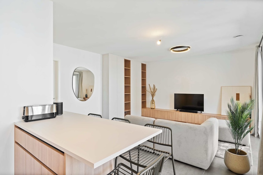 Modern Gasperich Stay Near Cloche Dor - Luxembourg