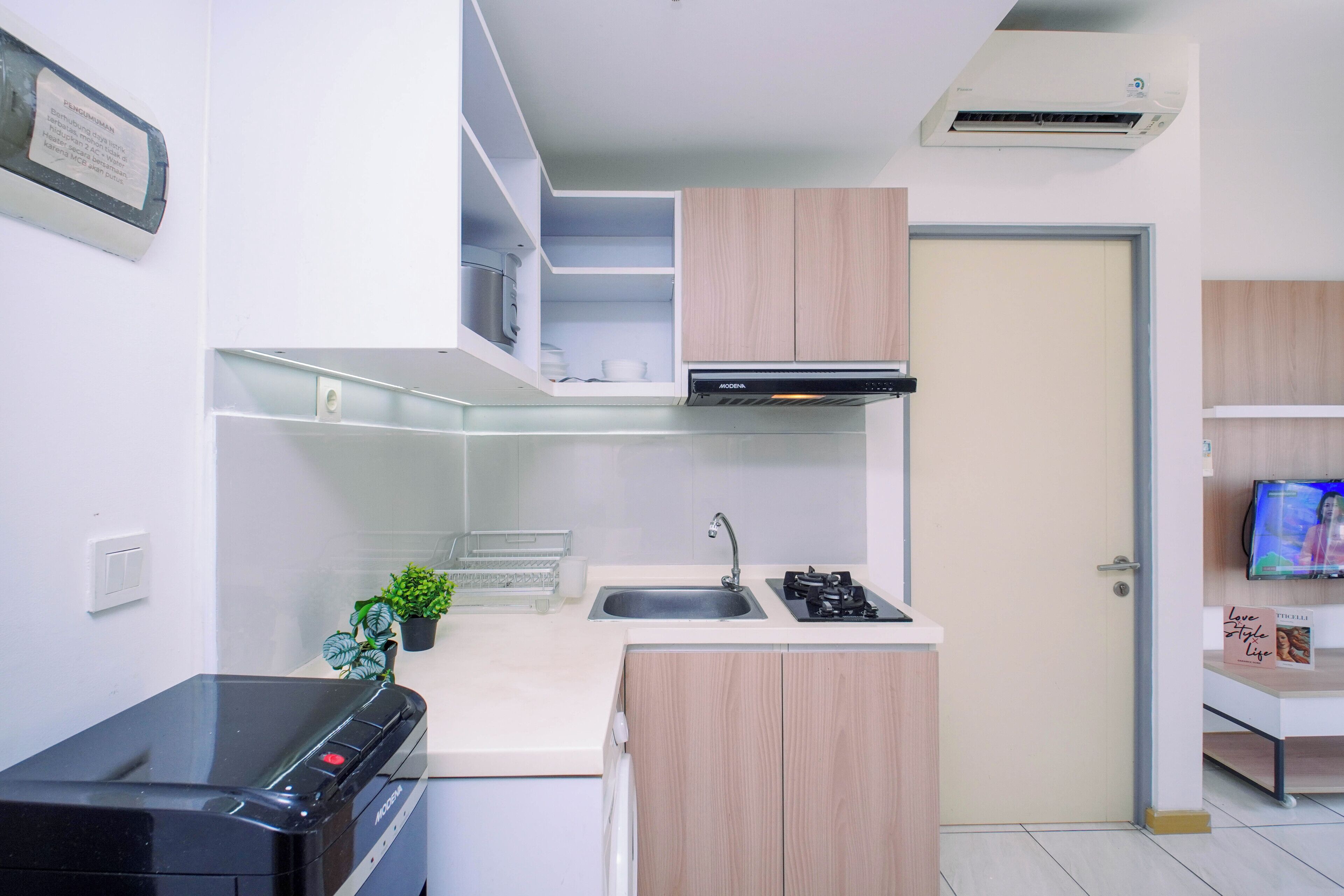 Apartamento Standard | Cozinha privada | Utensílios de cozinha 