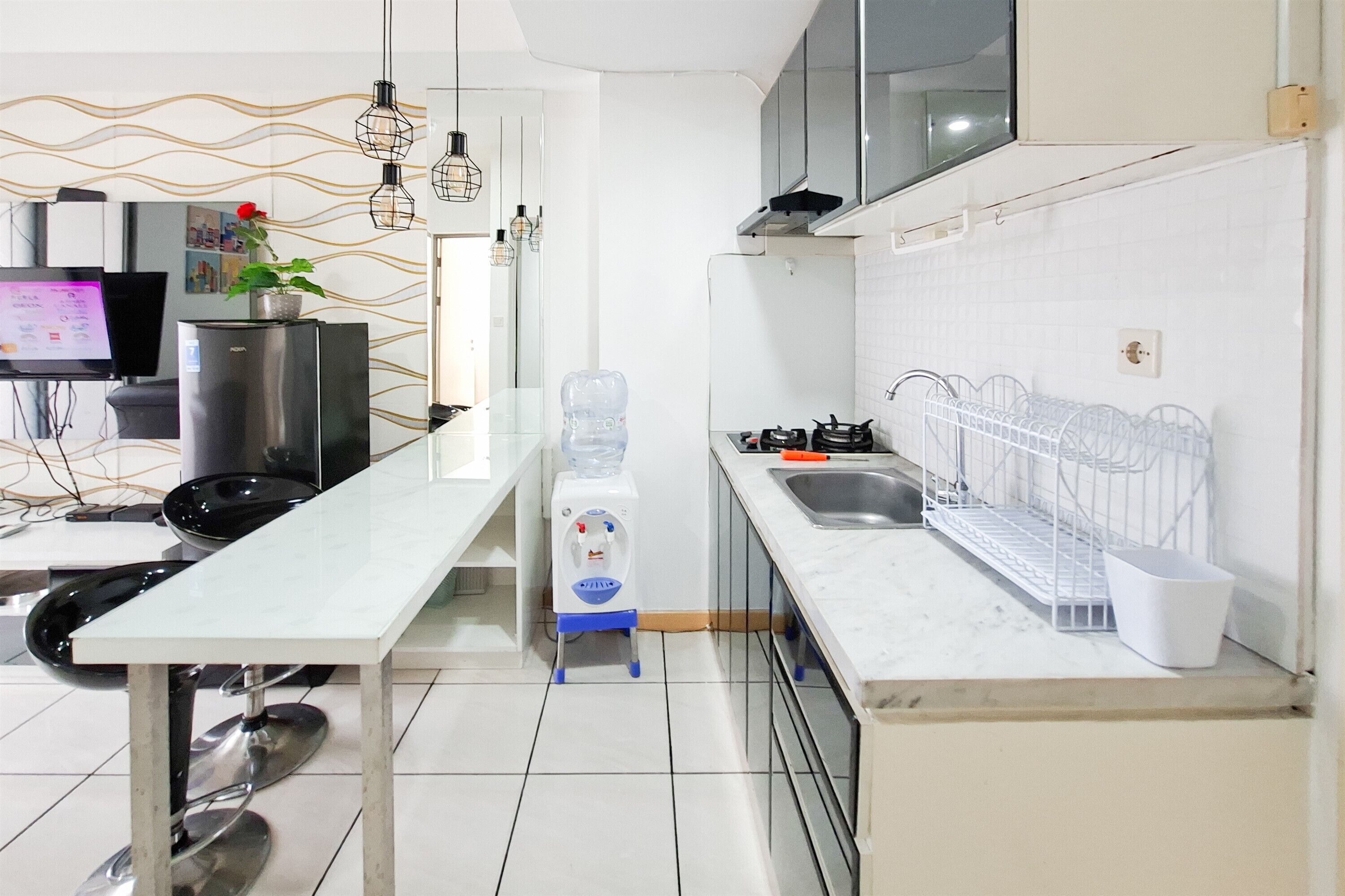 Apartamento Standard | Cozinha privada | Uma chaleira elétrica 