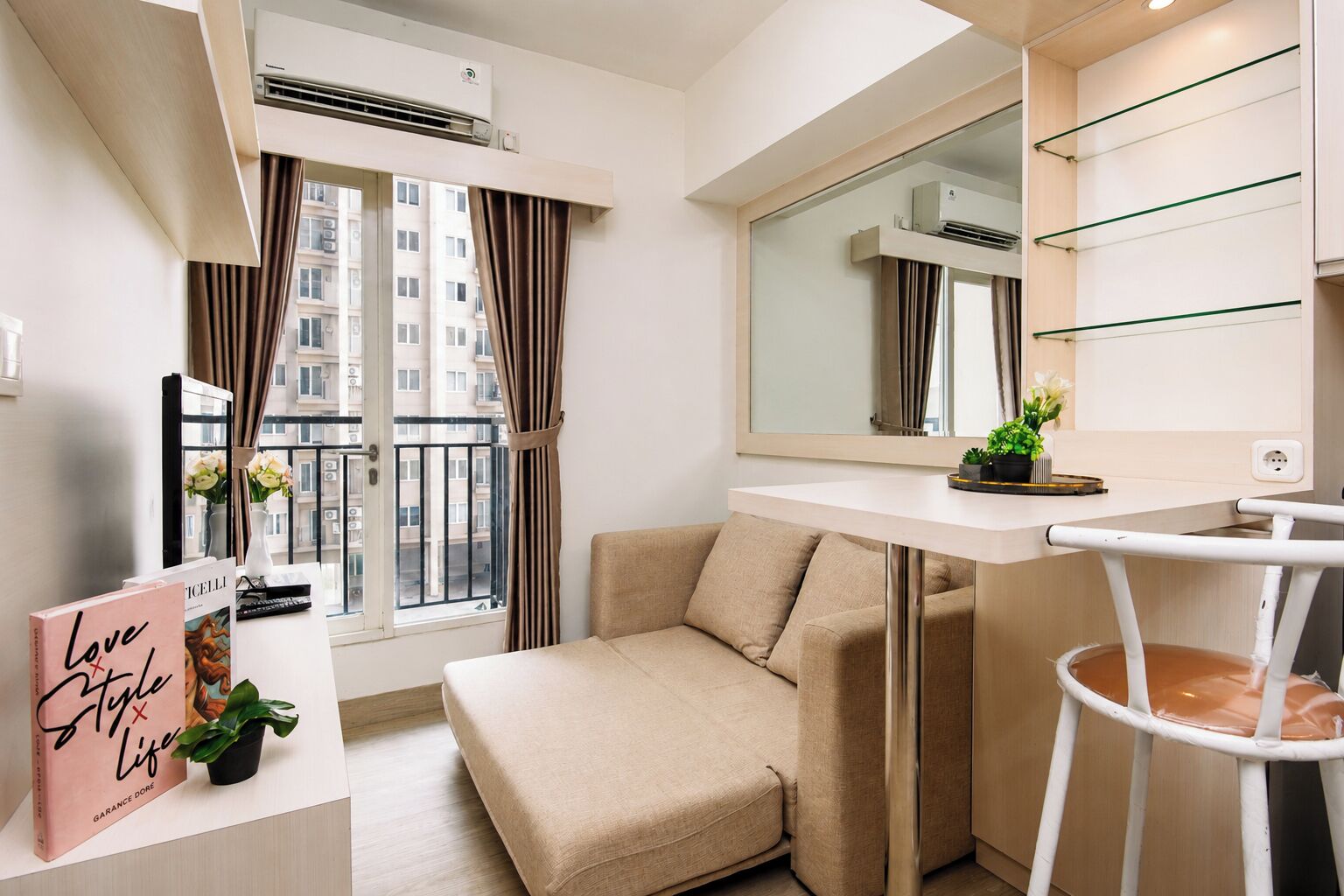 Apartamento standard | Sala de estar