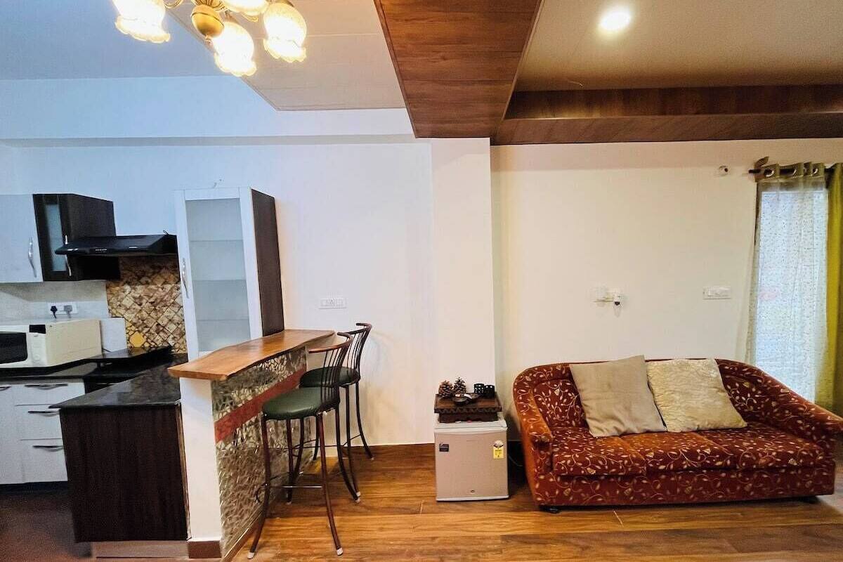 Villa Deluxe, vista para o jardim | Secretária, Wi-fi grátis, roupa de cama fornecida 