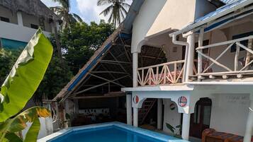 Piscina externa