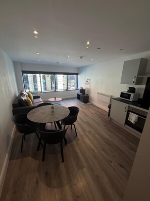 Apartamento Comfort, não fumadores | Interior