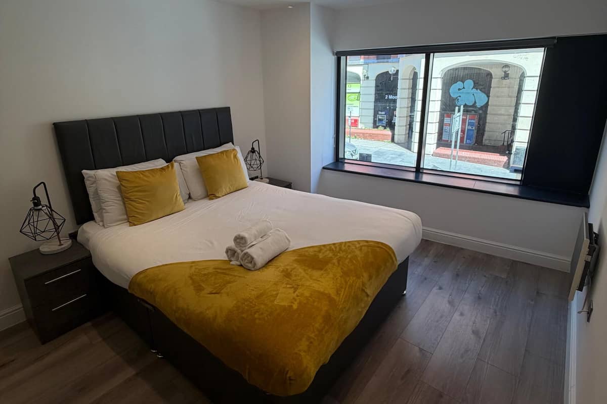 Apartamento Comfort, não fumadores | Cortinas/cortinados opacos, ferro/tábua de engomar, Wi-fi grátis