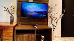Estúdio, varanda, Vista para a cidade | Interior