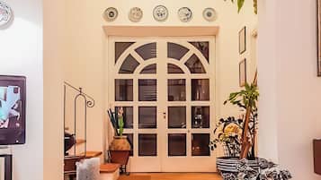 Villa, vista para o mar | Interior