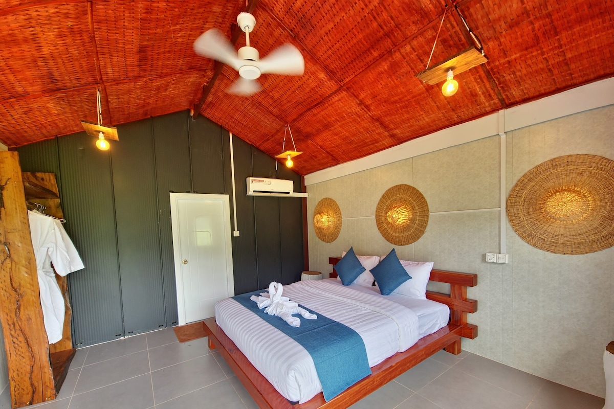 Quarto Duplo Deluxe, varanda, vista para a marina