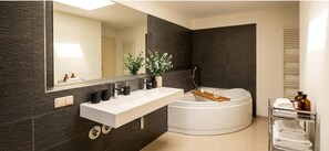 Apartamento | Banheiro | Toalhas de banho 