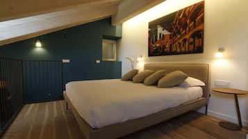 Suite Júnior, Vista para a cidade | Cofre no quarto, quartos insonorizados, Wi-fi grátis