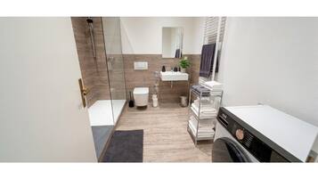 Apartamento | Casa de banho | Toalhas fornecidas