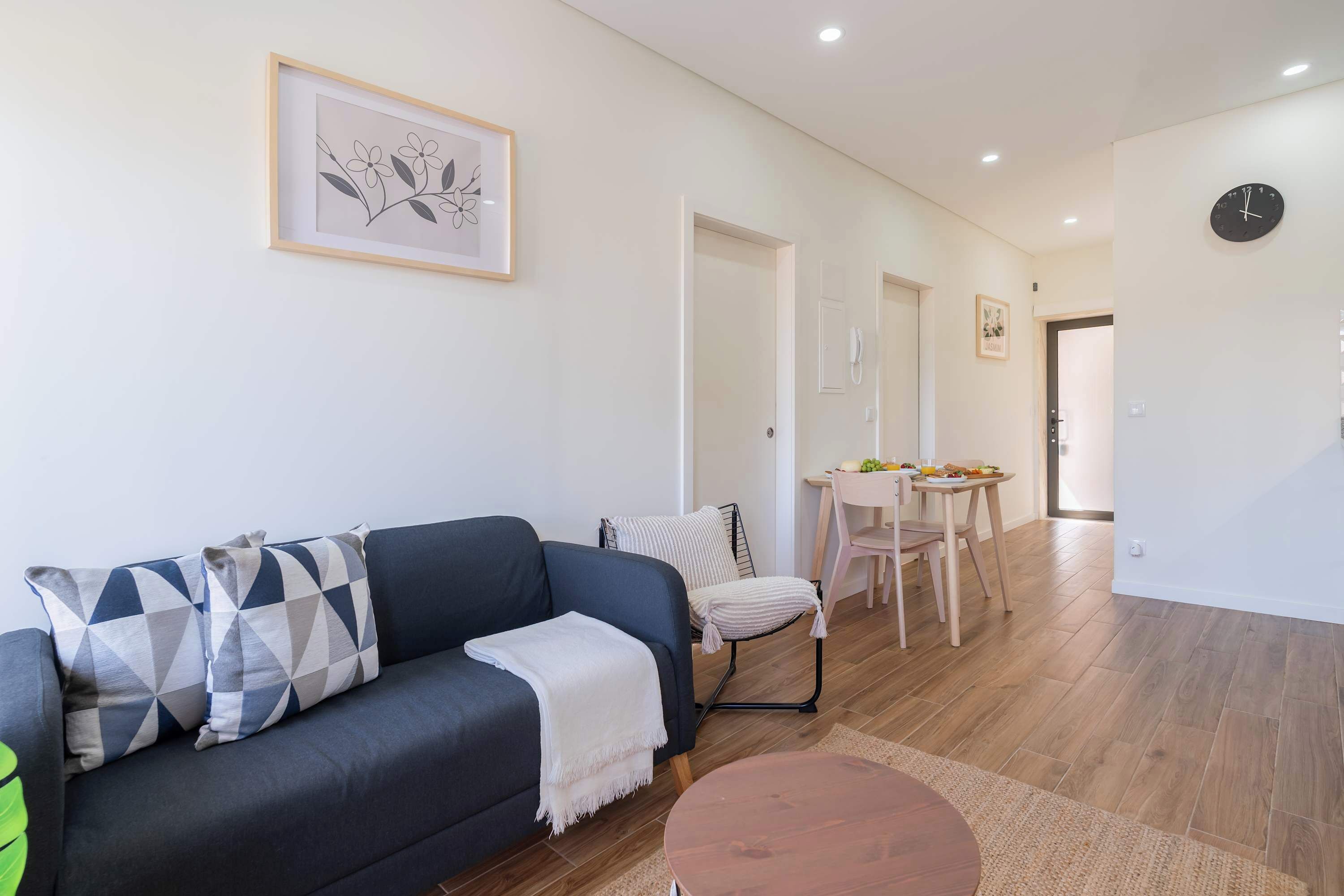 Poolside Comfort Near Porto Airport By Hostwise - Moreira