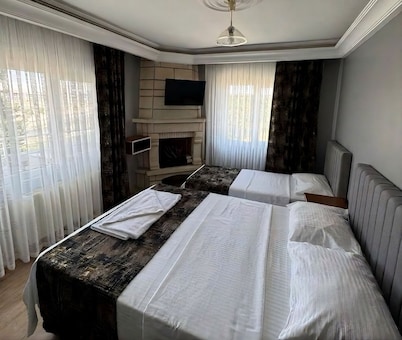 Aslanlar otel