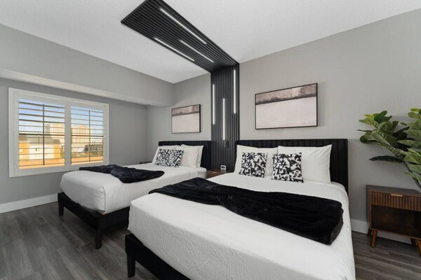Staysky Suite Near Universal & I-drive - Orlando, FL