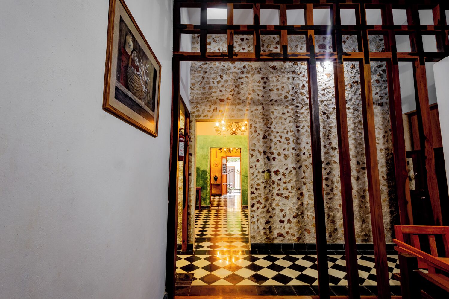 Casa luxo | Frigobar (abastecido com itens grátis), ferros/tábuas de passar roupa