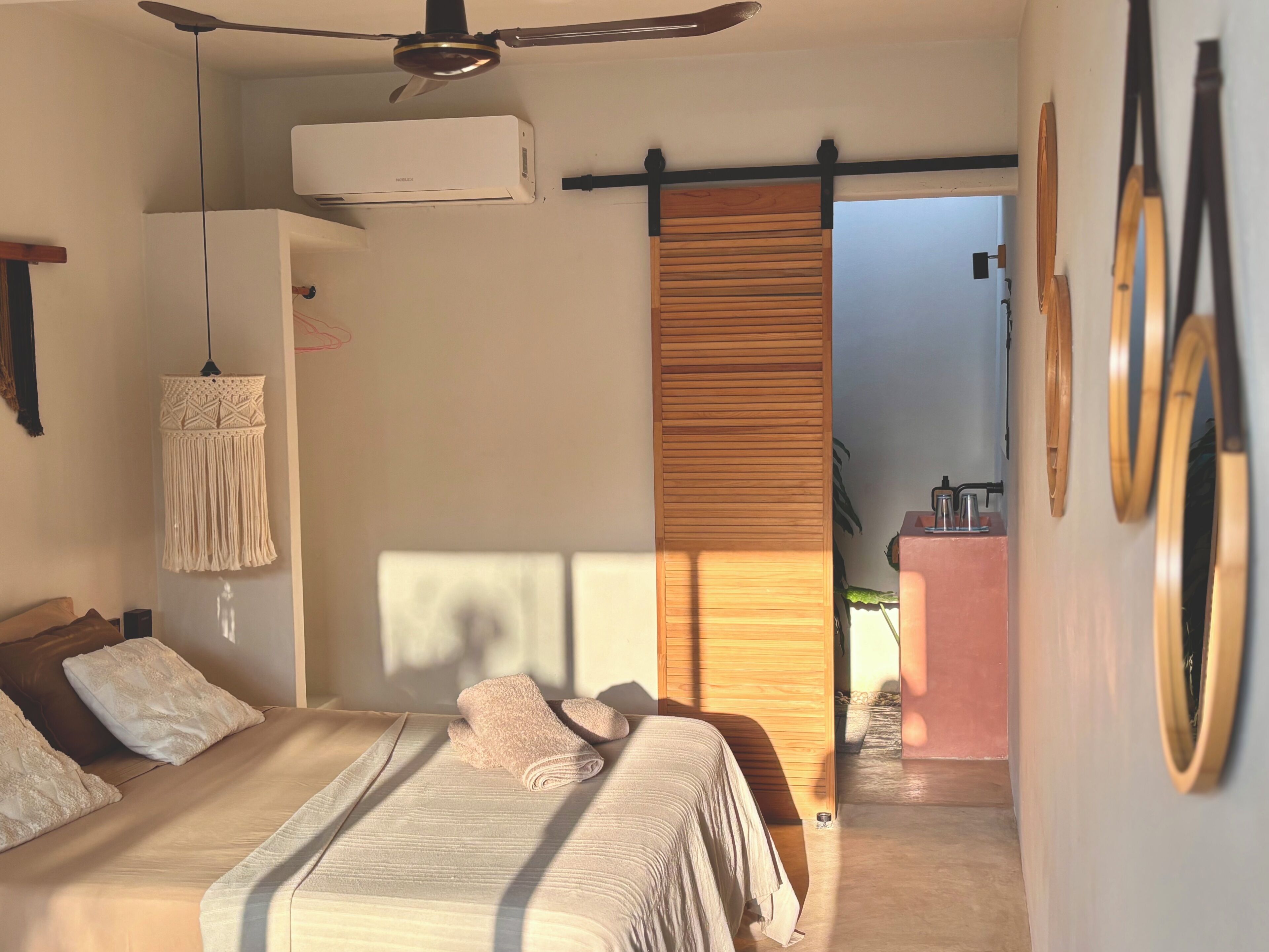 Quarto Duplo Júnior, vista para a piscina