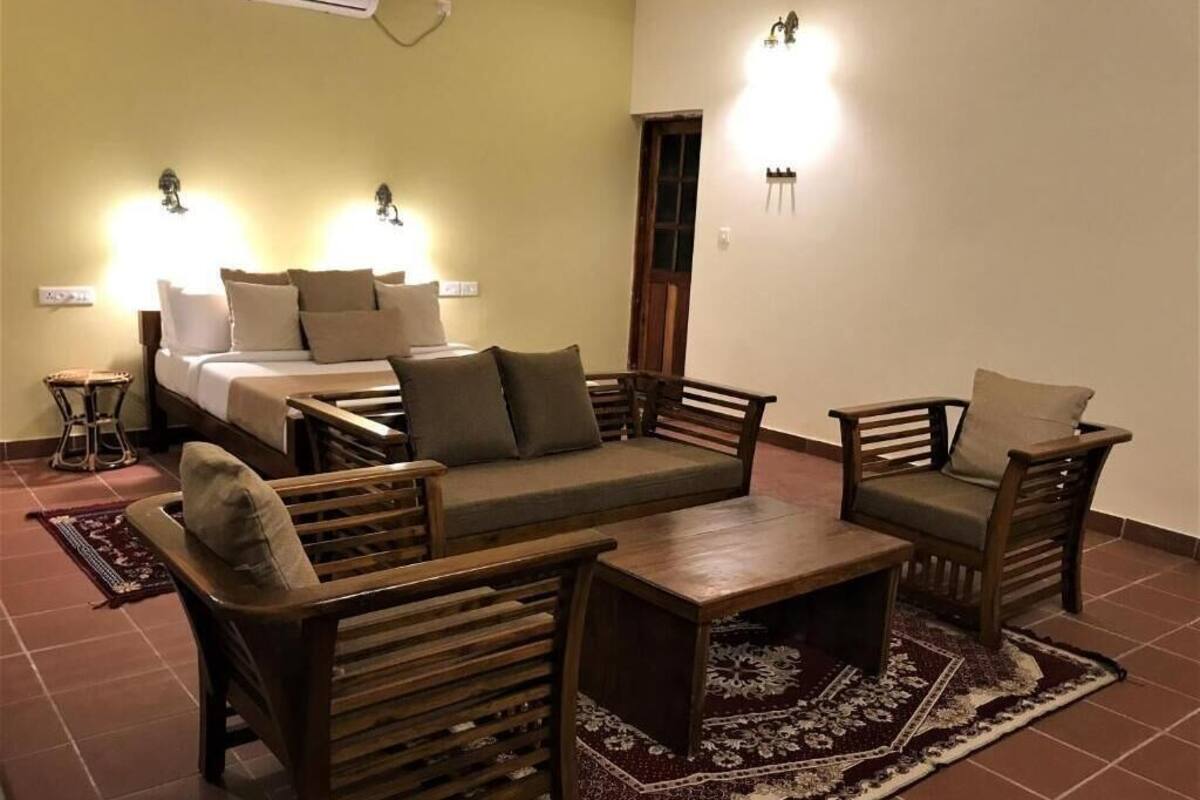 Quarto casal ou duplo luxo, sacada, vista para a piscina | Parte interna