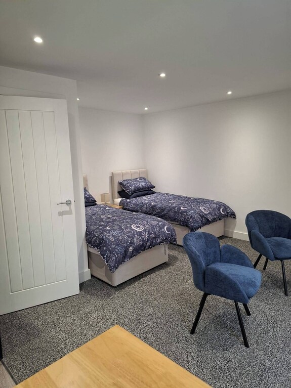 Sleeps2-centrallocation-familyfriendly-newrefurb - Retford
