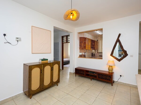 Diani View Palace Apartment - Diani Beach