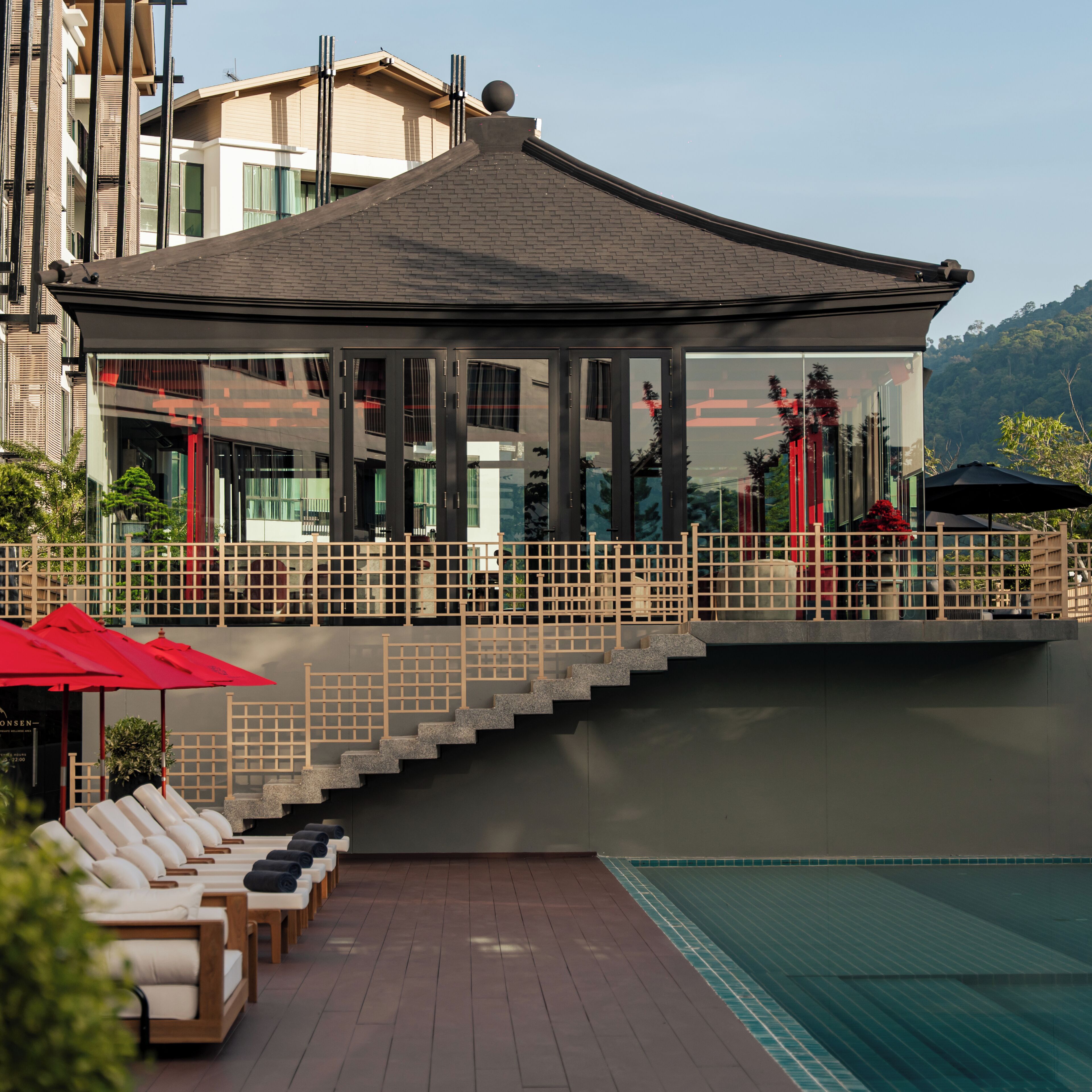 Bar junto à piscina